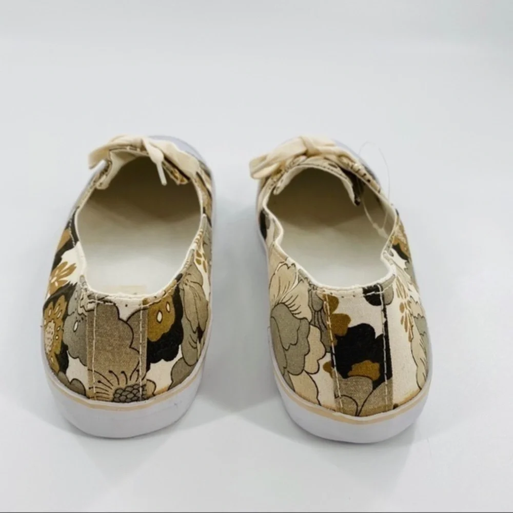 Private Label | Shoes | Canvas Floral Print Tie Up Sneakers | Poshmark